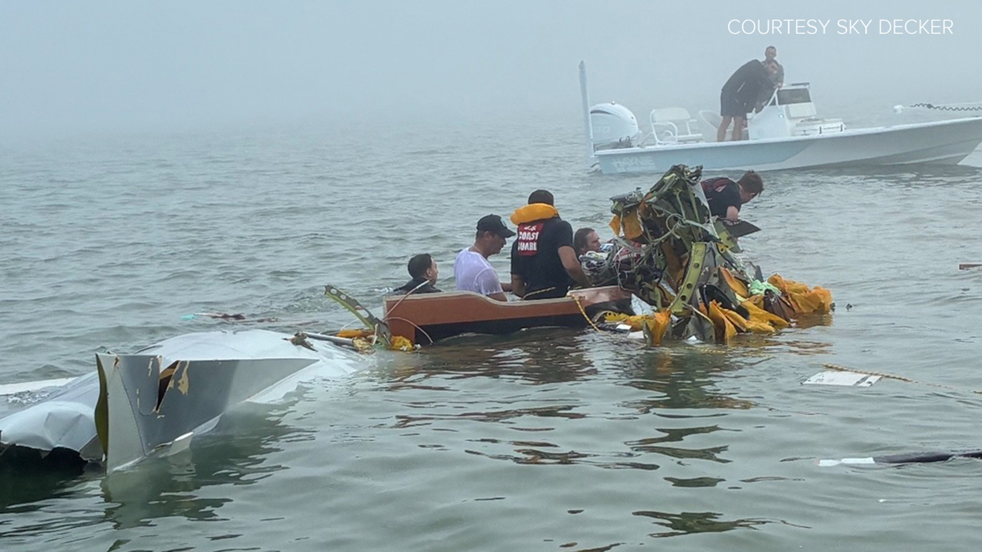 5 dead, 2 hospitalized after plane from Mexico crashes in Galveston Bay ...