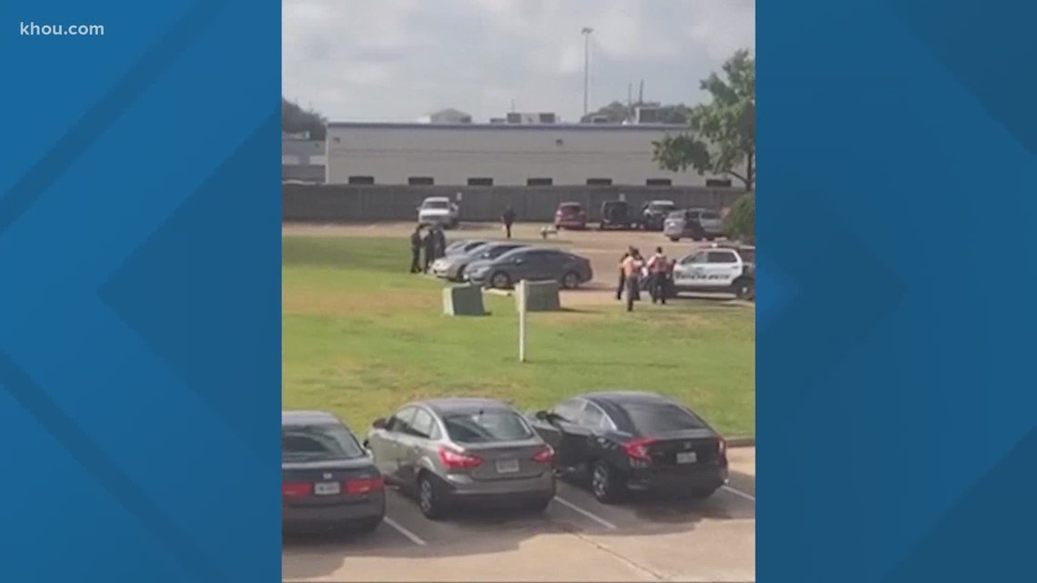 Eyewitness recounts deadly Houston police shooting, says neighbor saved ...