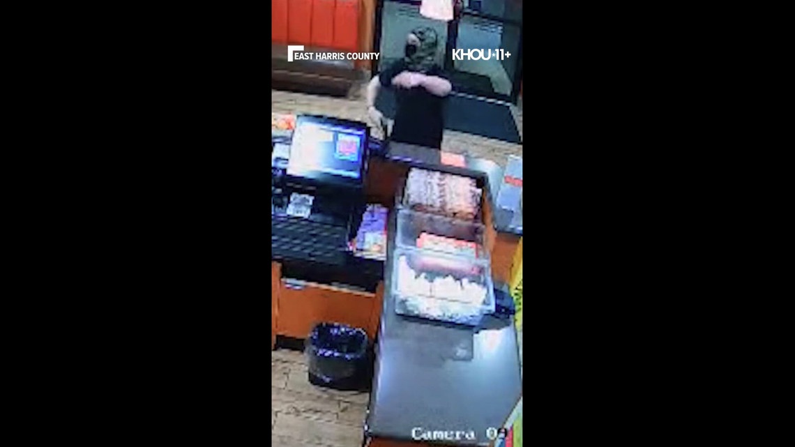 Exclusive: Victim in restaurant armed robbery has message for suspect ...