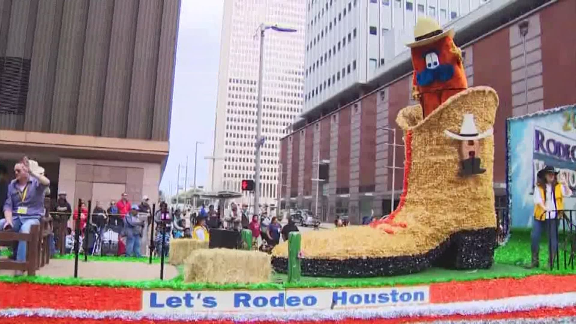 Bar-B-Que Cook-off, parade kickoff RodeoHouston | khou.com