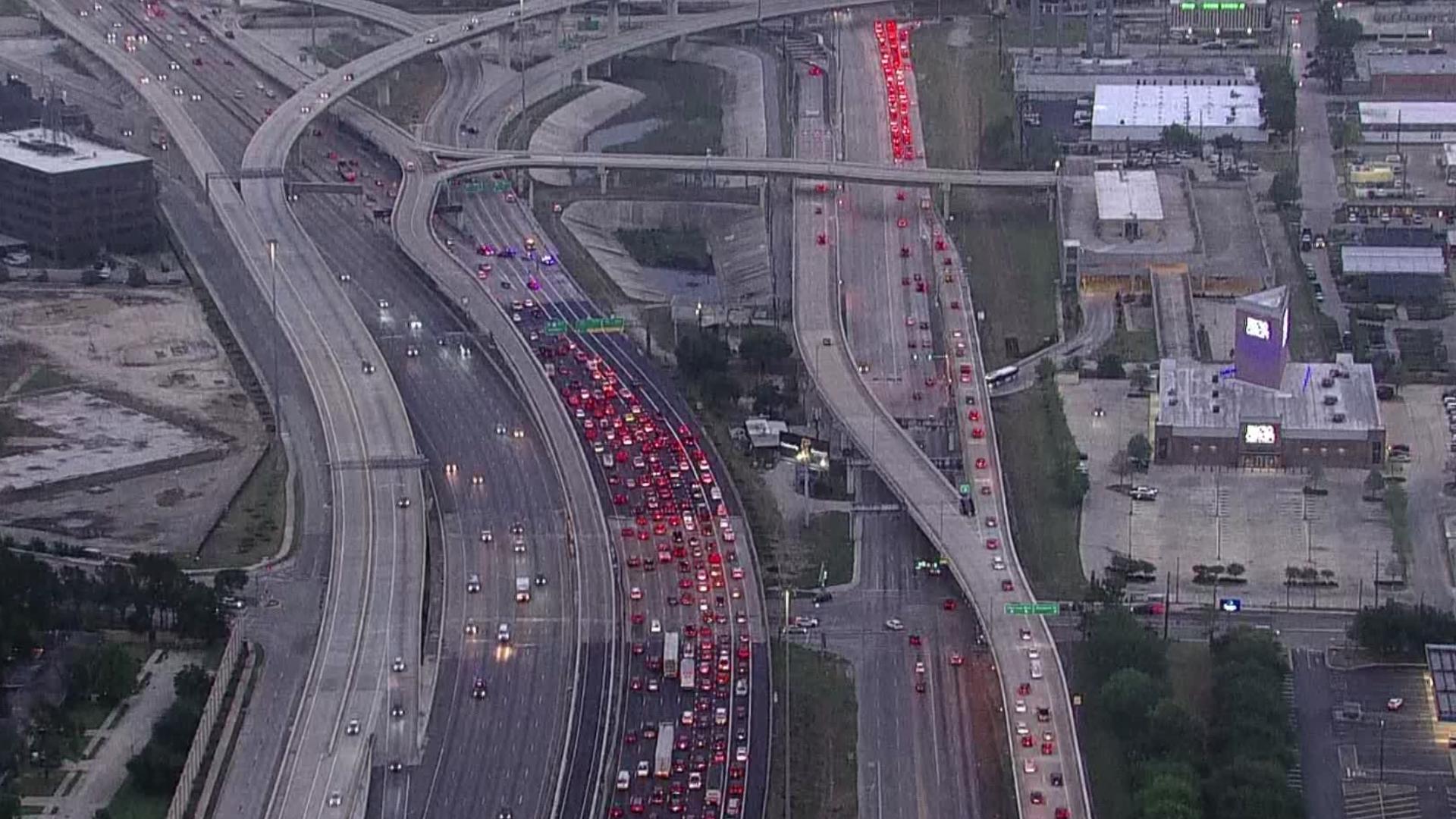 Southwest Freeway ramp to 610 West Loop reopens following deadly crash ...
