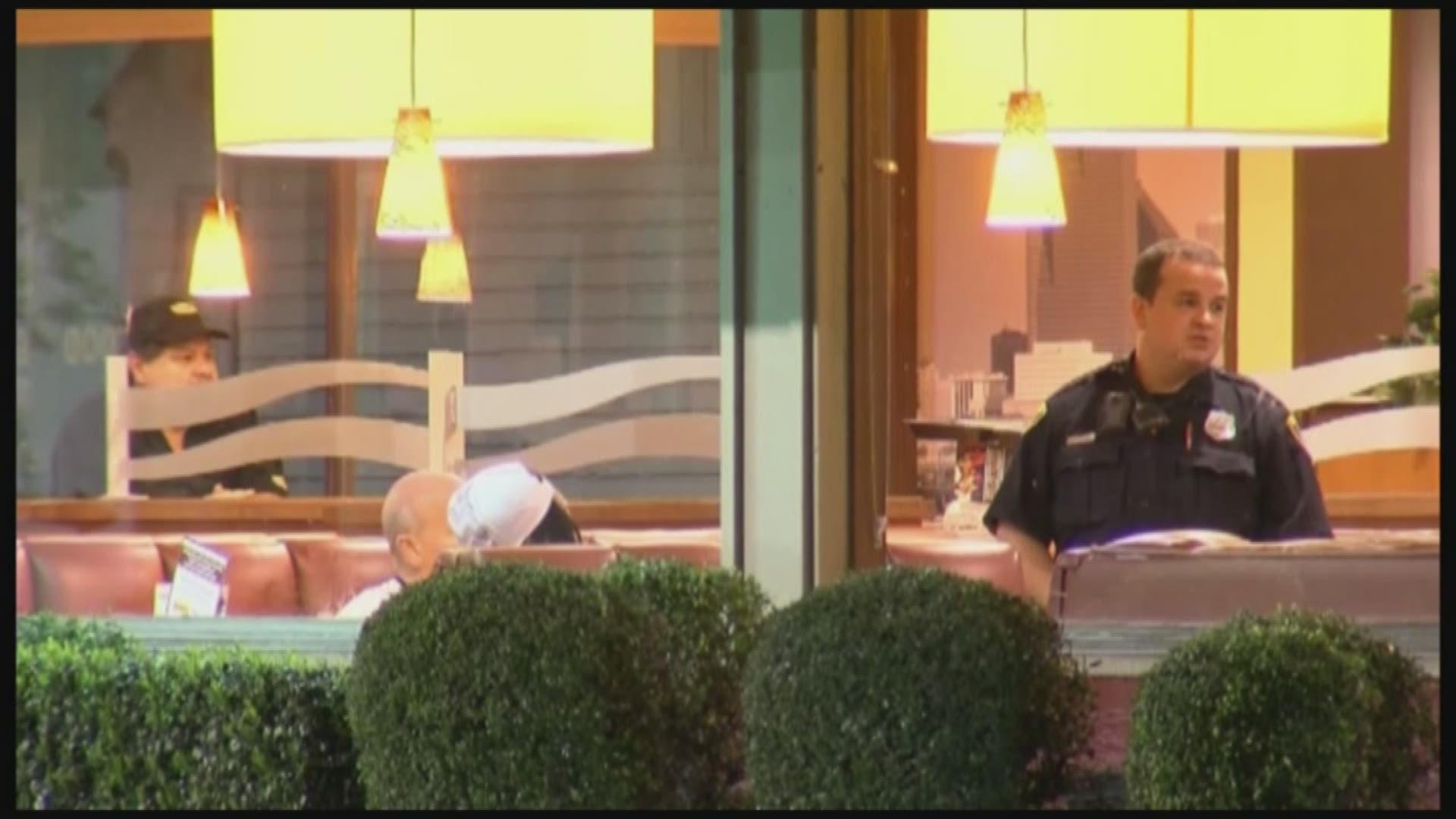 Police, restaurant industry fighting back against robbers | khou.com