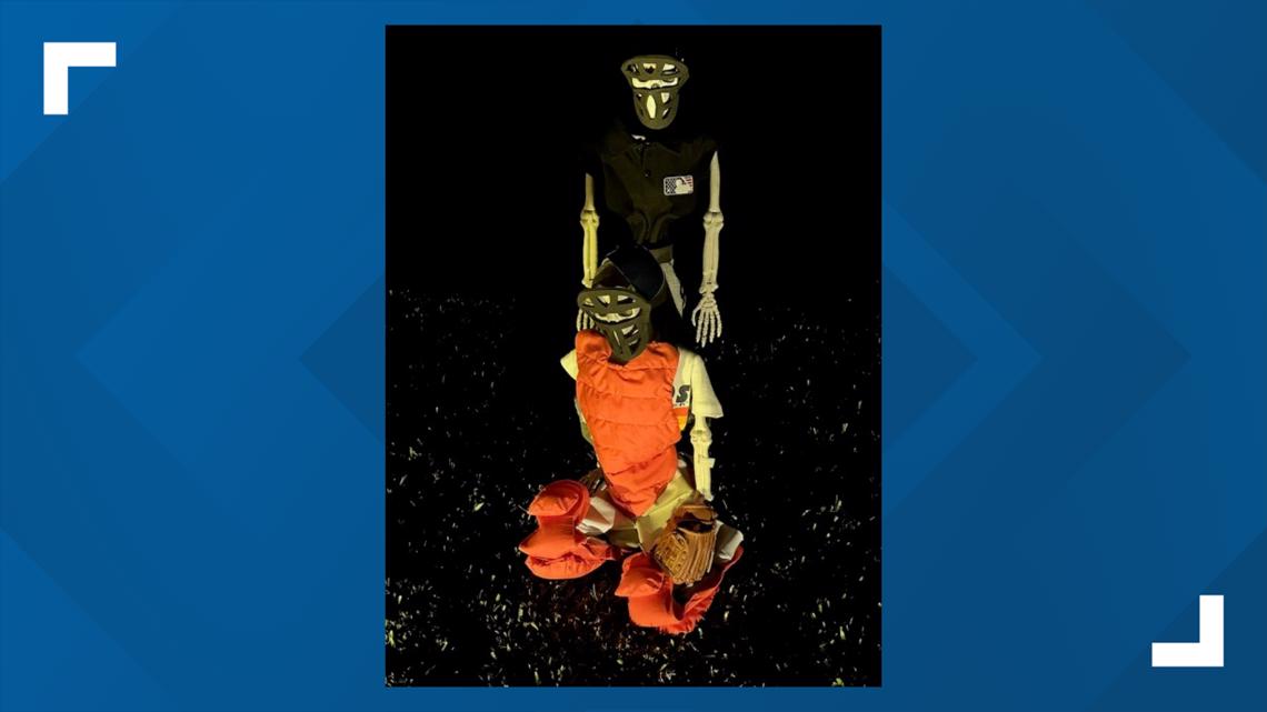 Pics: Astros skeleton crew | khou.com