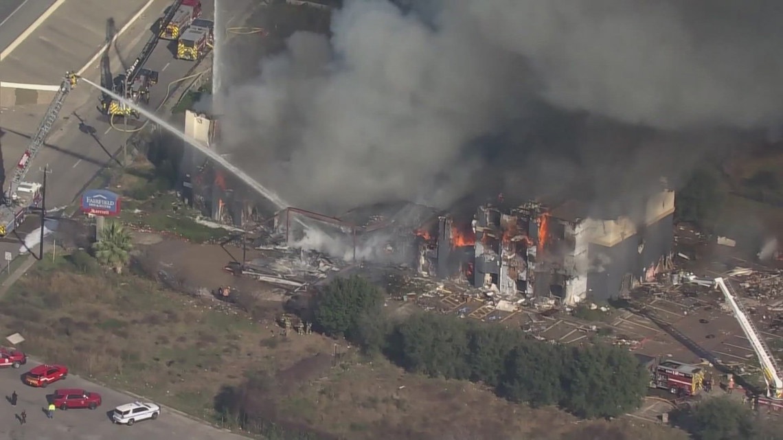 Vacant hotel near Channelview catches fire again | khou.com