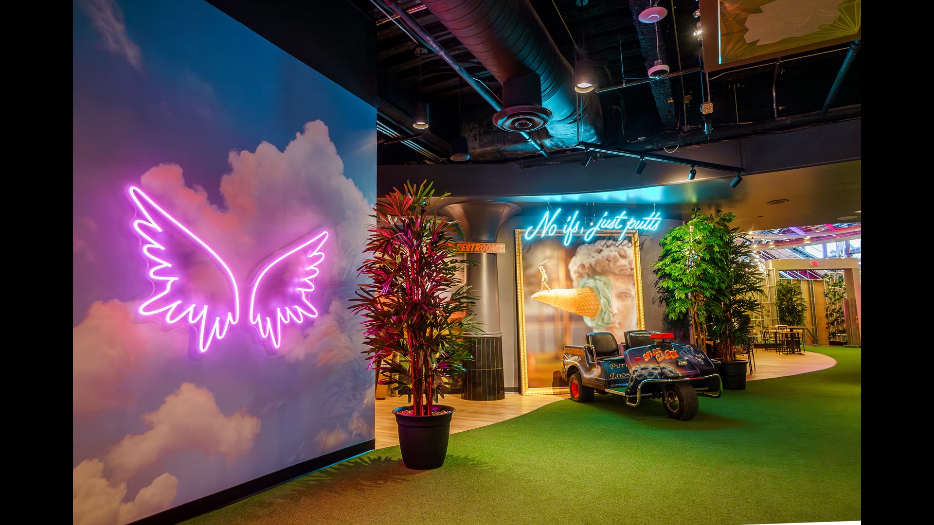 New miniature golf club opening in Houston | khou.com