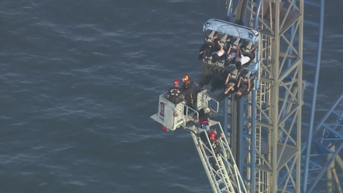 Students got stuck on roller coaster during field trip to Pleasure Pier ...