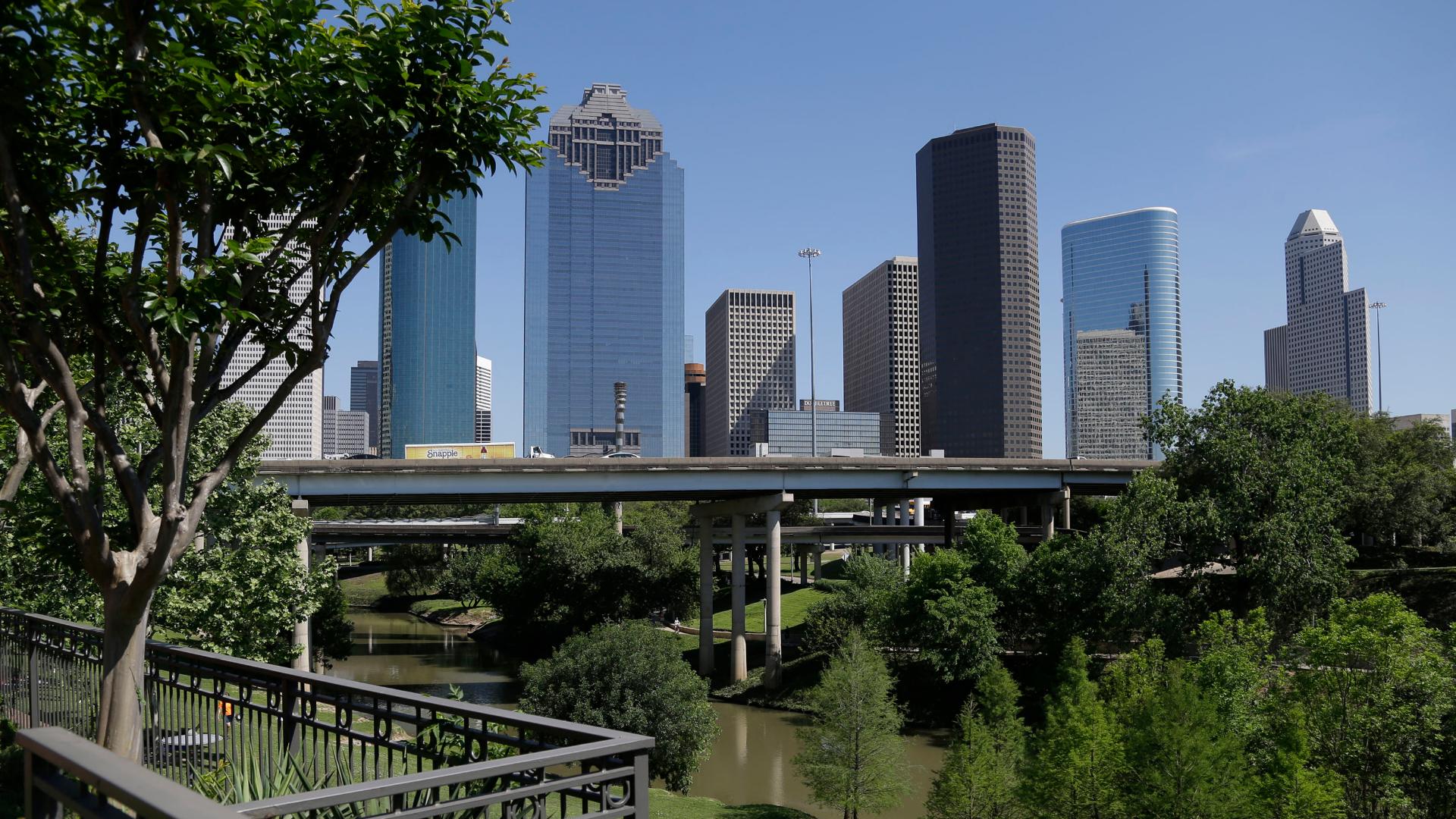 New study gives reasons why more people are moving out of Harris County ...