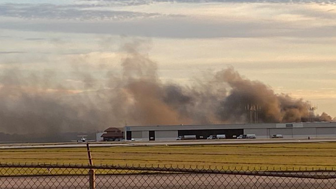 Firefighters respond to large fire near Hobby Airport | khou.com