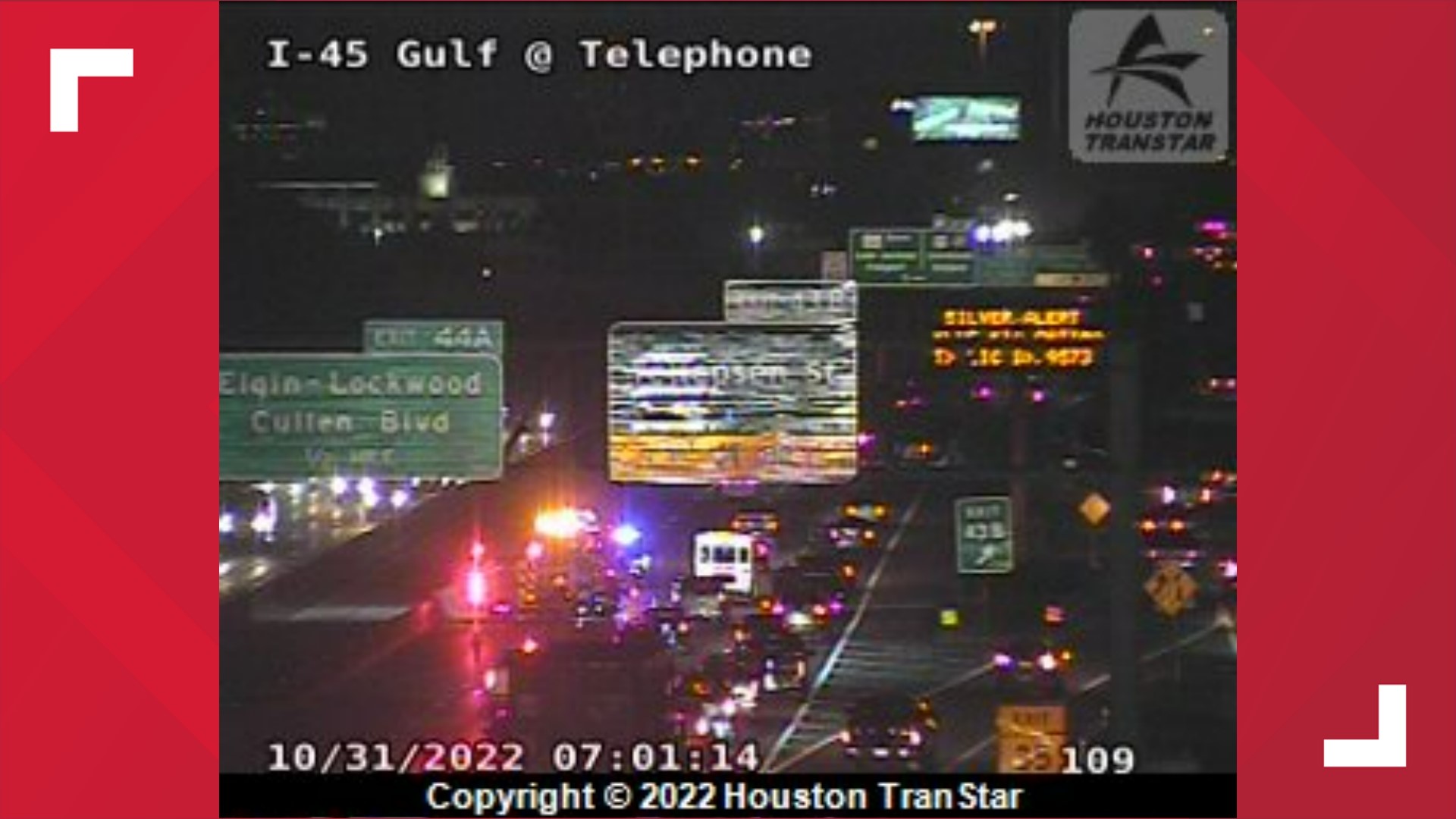 Houston traffic: Gulf Freeway closed due to 8-vehicle crash | khou.com