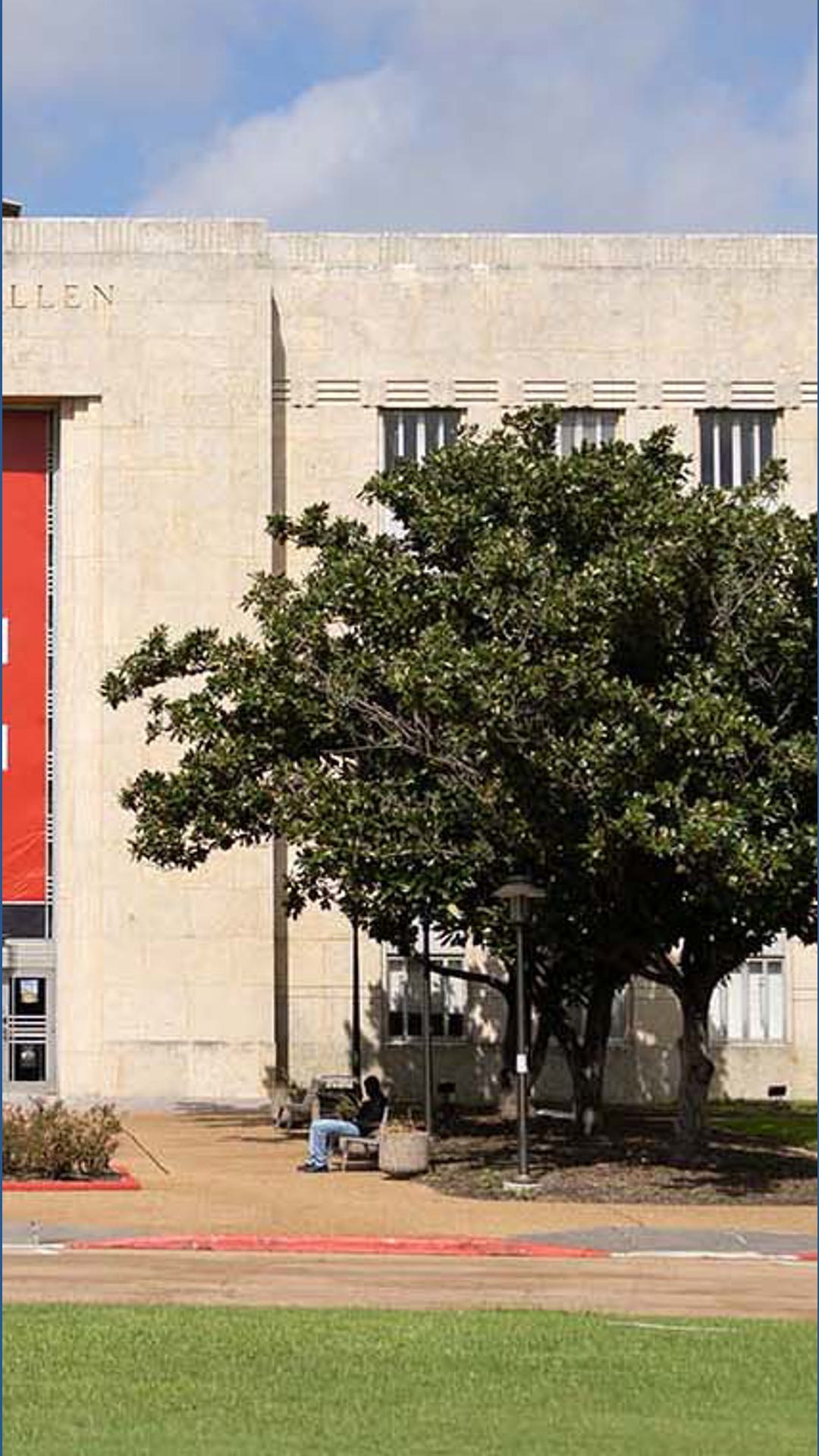Man robs TDECU bank inside UH Student Center, university officials say ...