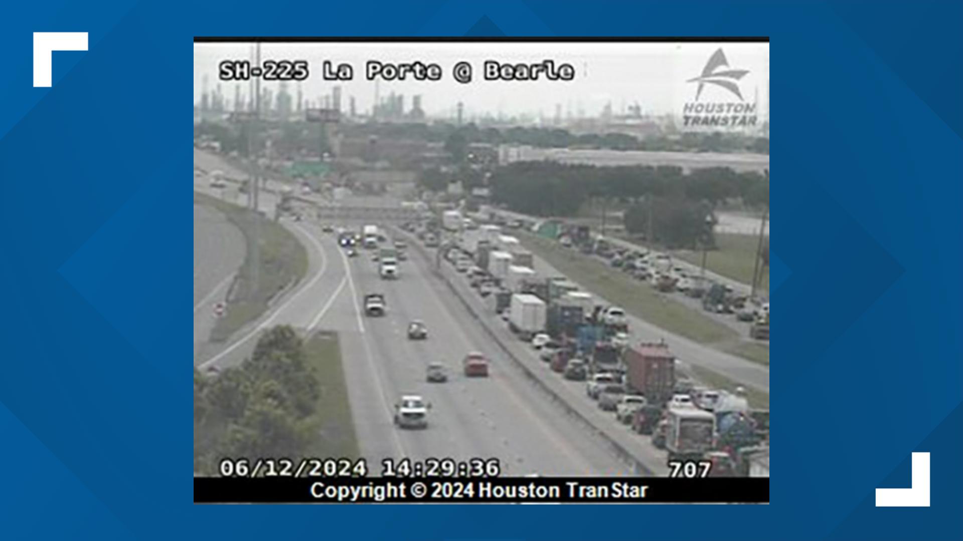 Houston traffic: Highway 225 WB shut down at Pasadena Blvd. | khou.com