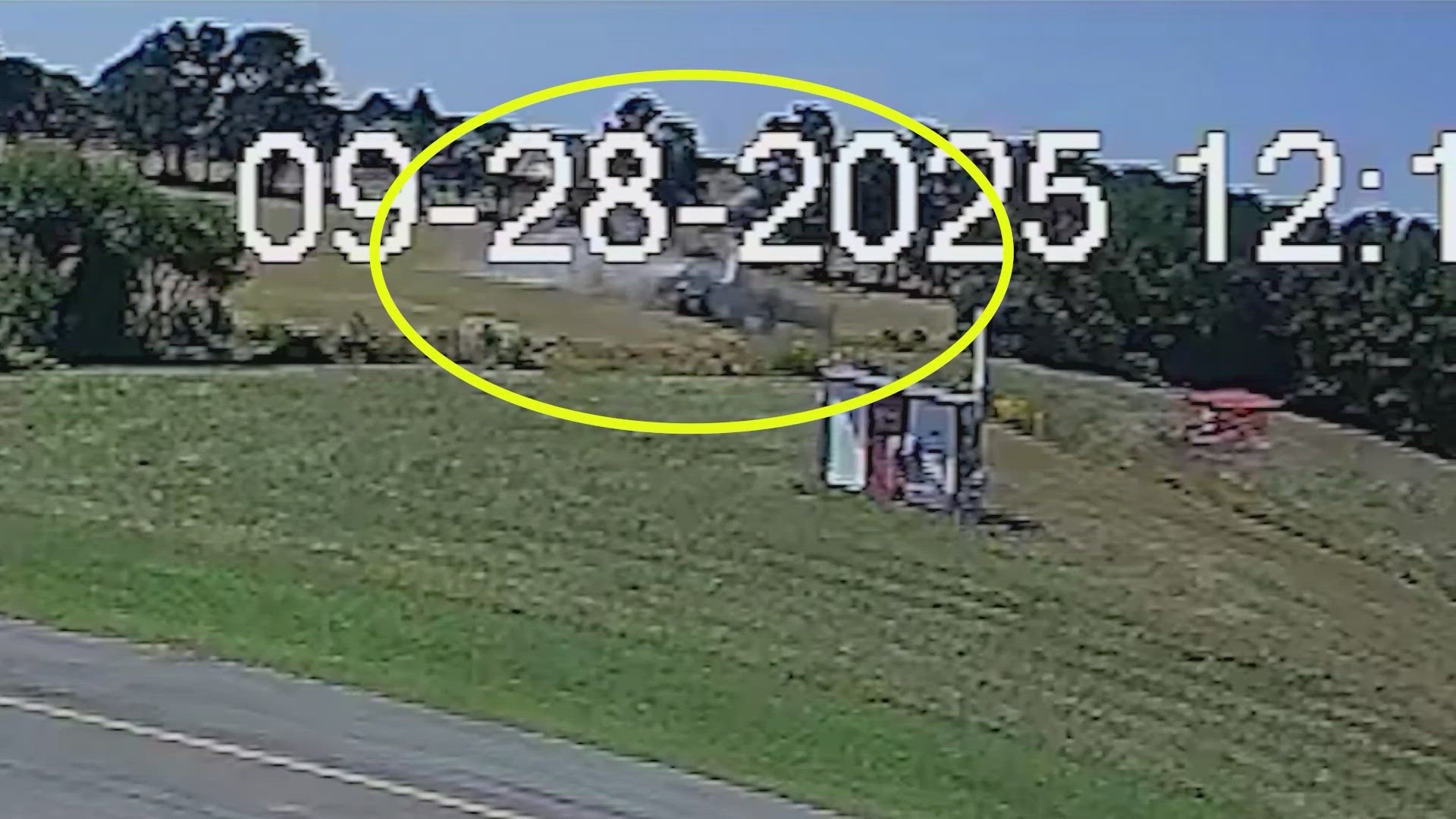 2 killed when small plane crashes at Hooks Airport, north of Houston ...