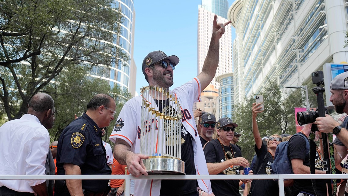 Woman speaks about why she accused father of murder on Dr. Phil | khou.com