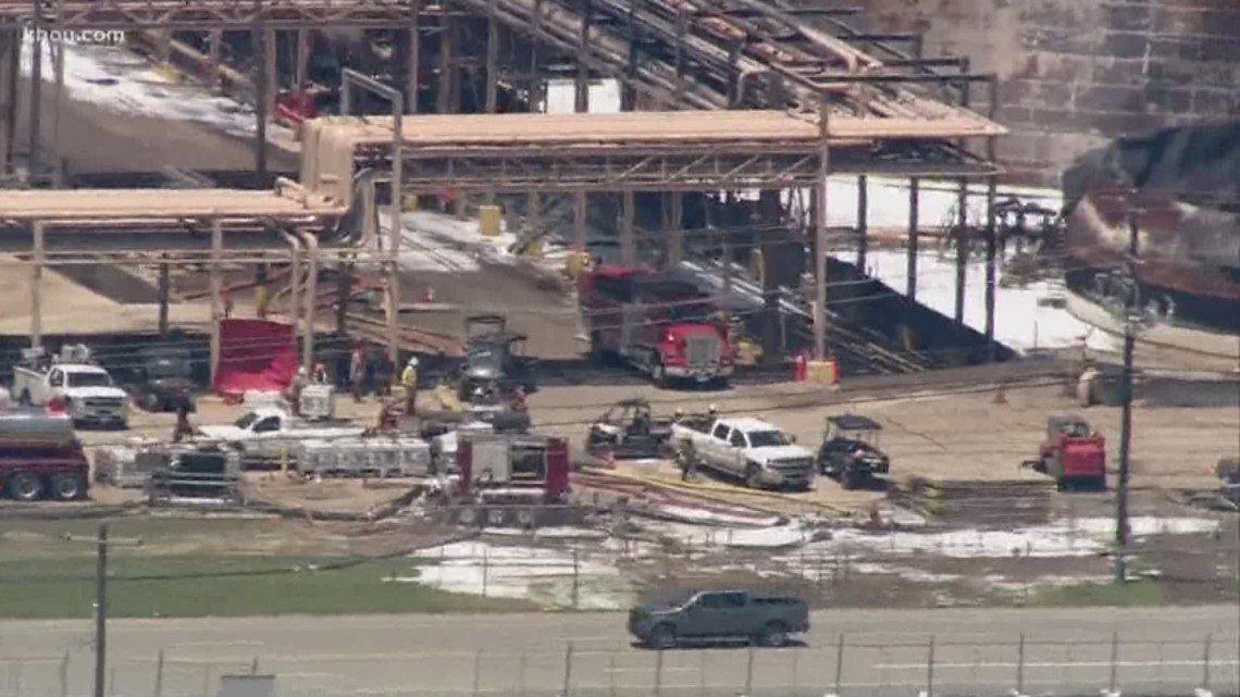 Fire reported at ITC during 'deconstruction of tank' at Deer Park plant ...
