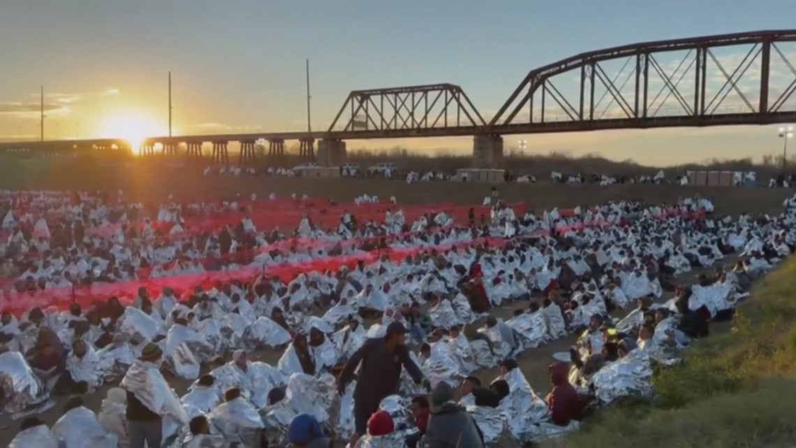 Governor: Texas can defend itself against border 'invasion' | khou.com