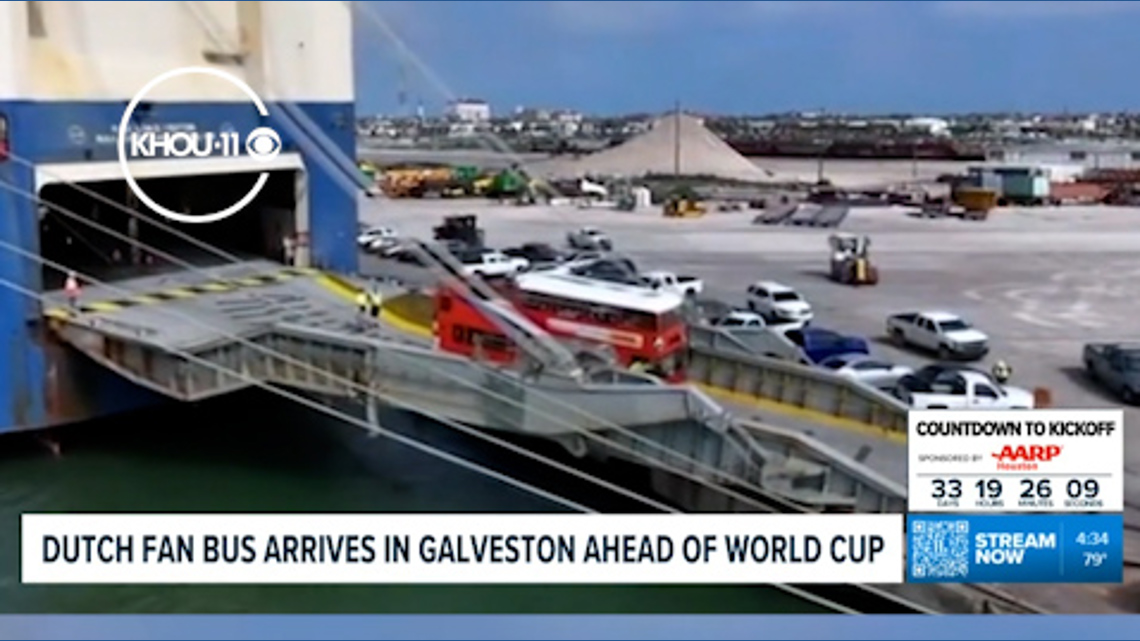 Famous Dutch Orange Bus arrives in Texas ahead of Netherlands World Cup ...