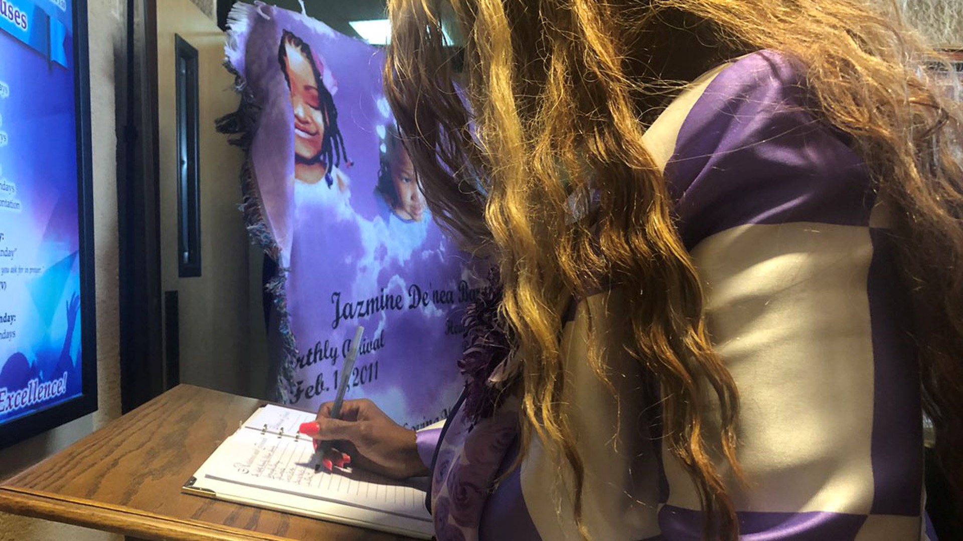 LIVE BLOG: Funeral service for 7-year-old Jazmine Barnes | khou.com