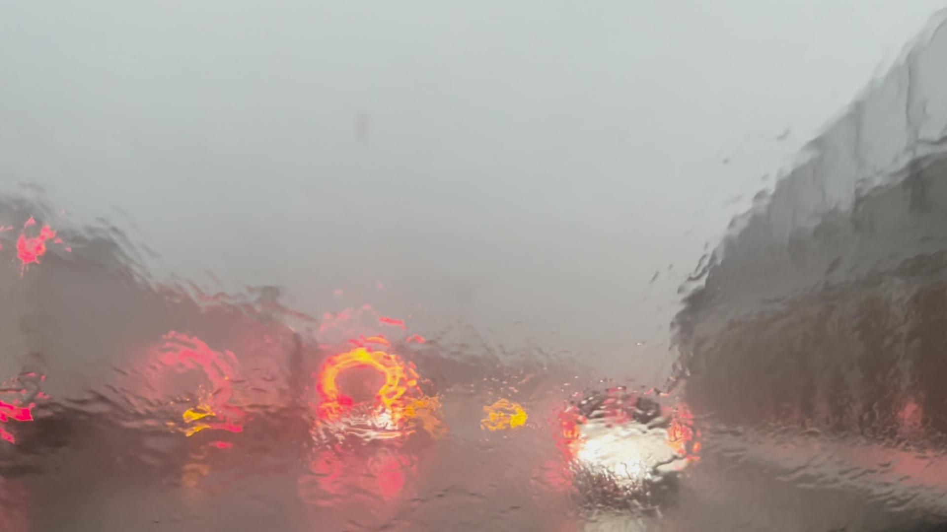 Blinding rain on Beltway 8 near I-10 in west Houston | khou.com
