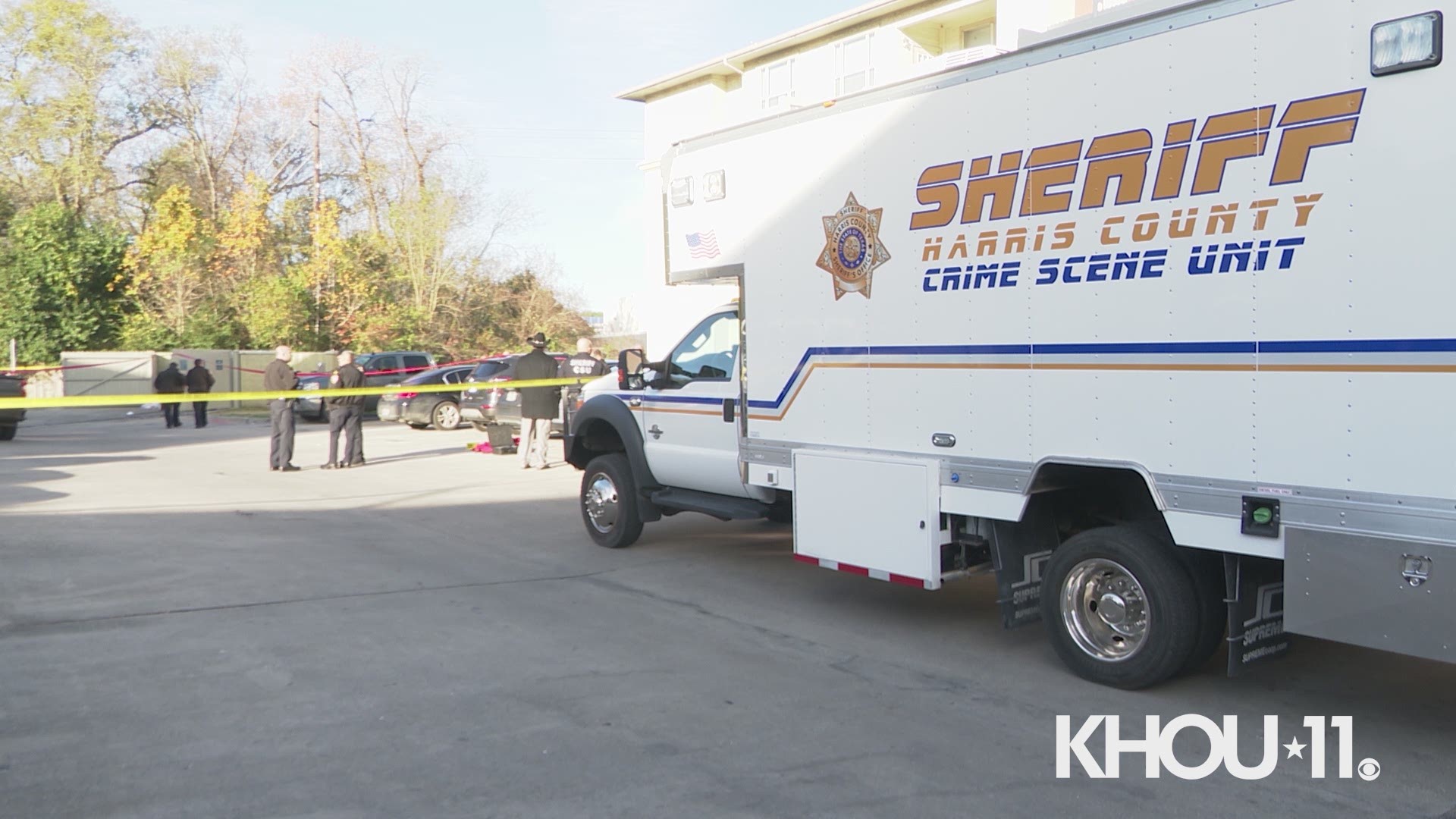 Suspect killed in officer-involved shooting in NE Harris County | khou.com