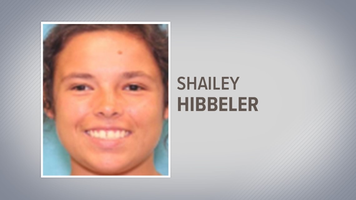 Downtown Houston bar serves up unique art scene, local history | khou.com