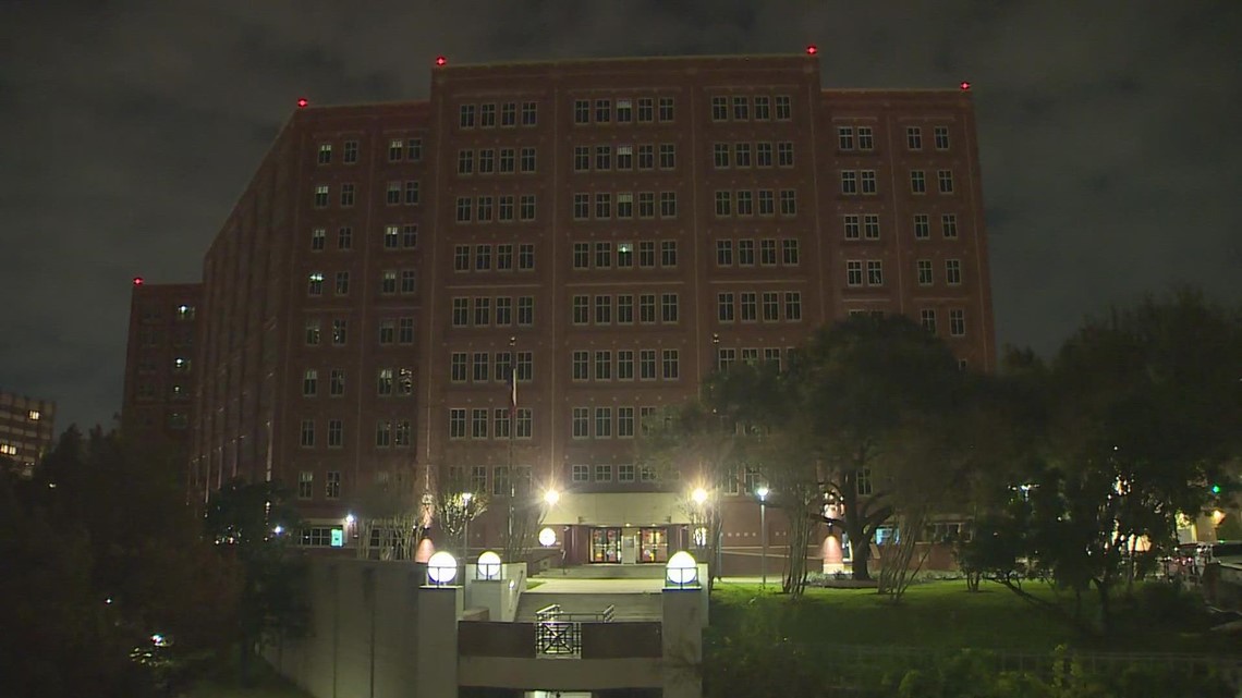 Power restored at Harris County Jail after 4 hours | khou.com