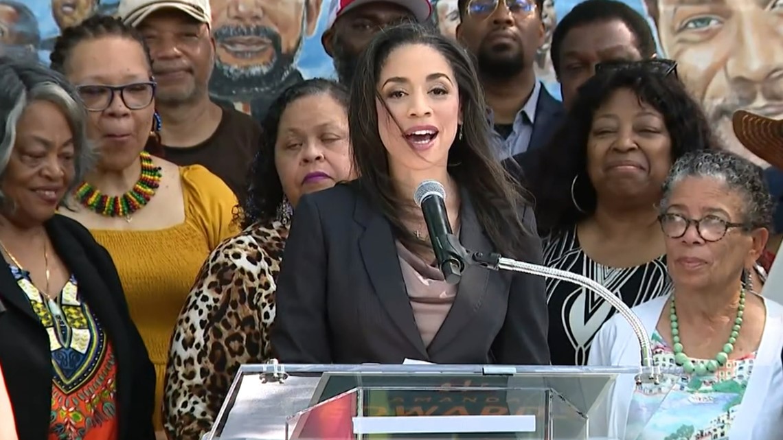 Amanda Edwards running for Congress, suspends Houston mayoral bid ...