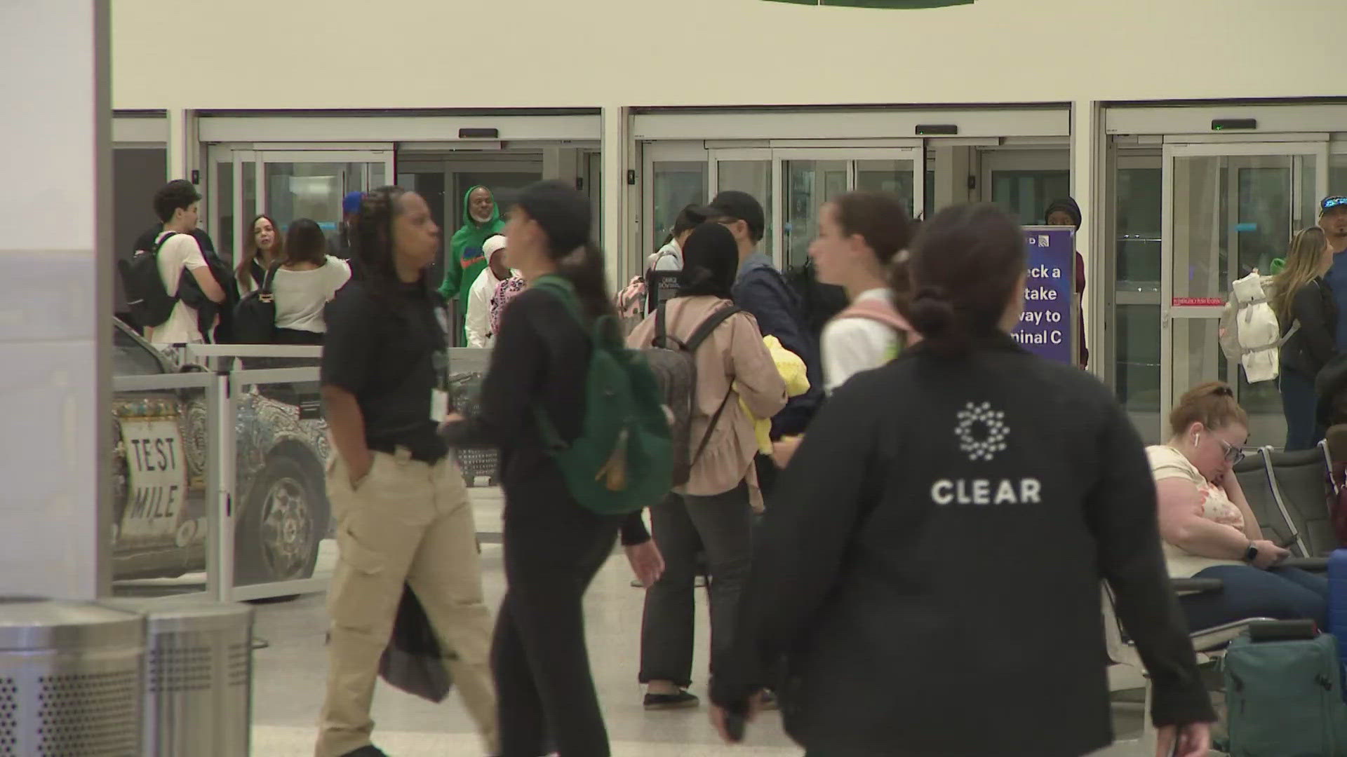 Ground stops possible Saturday at Houston's airports, FAA reports ...