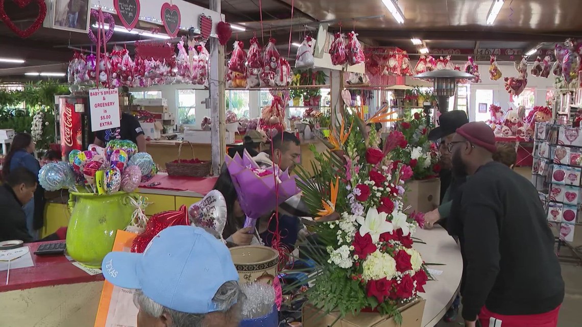 Need last-minute flowers for Valentine's in Houston? | khou.com