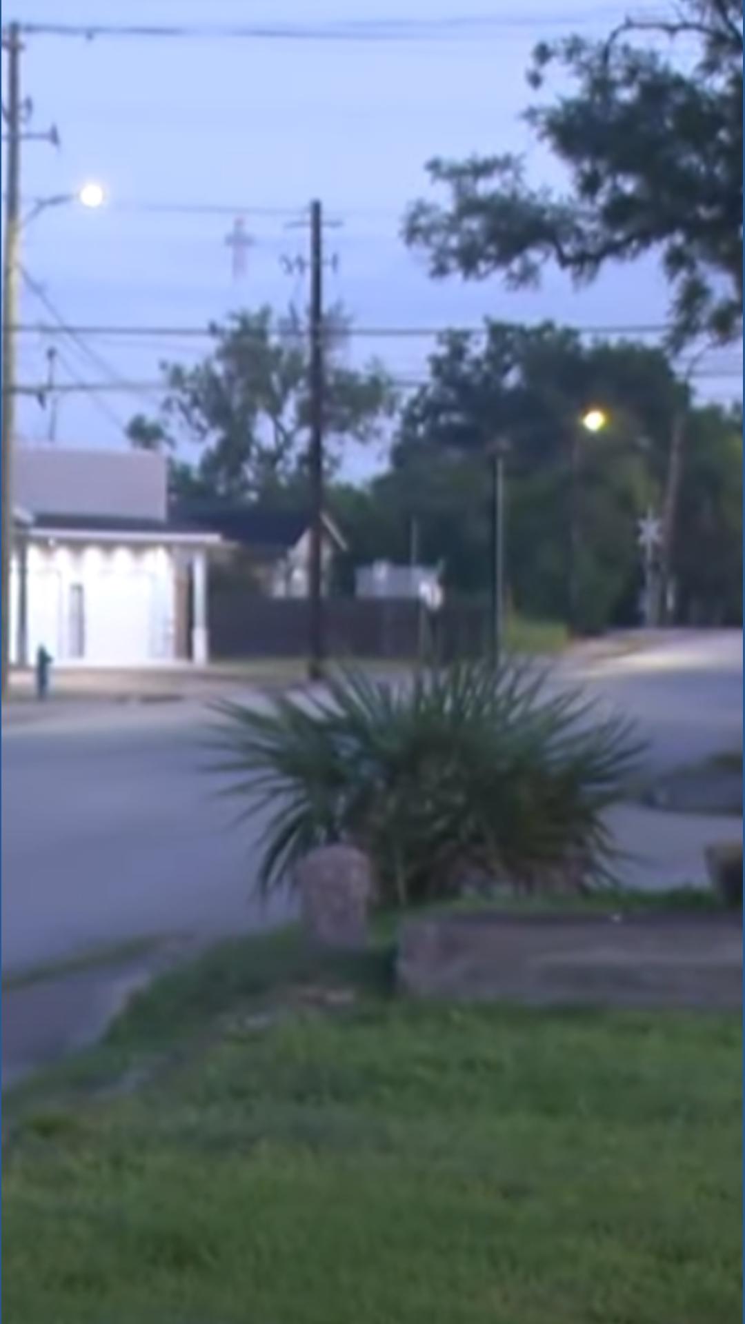 Man found dead near bus stop on N Main Street, HPD says | khou.com