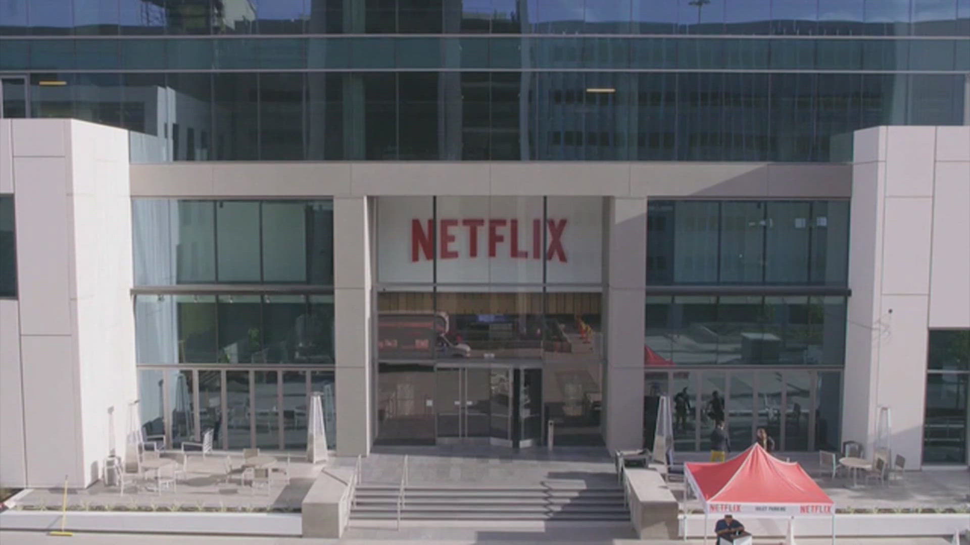 Netflix lawsuit: Florida man sues over Paul vs. Tyson stream | khou.com