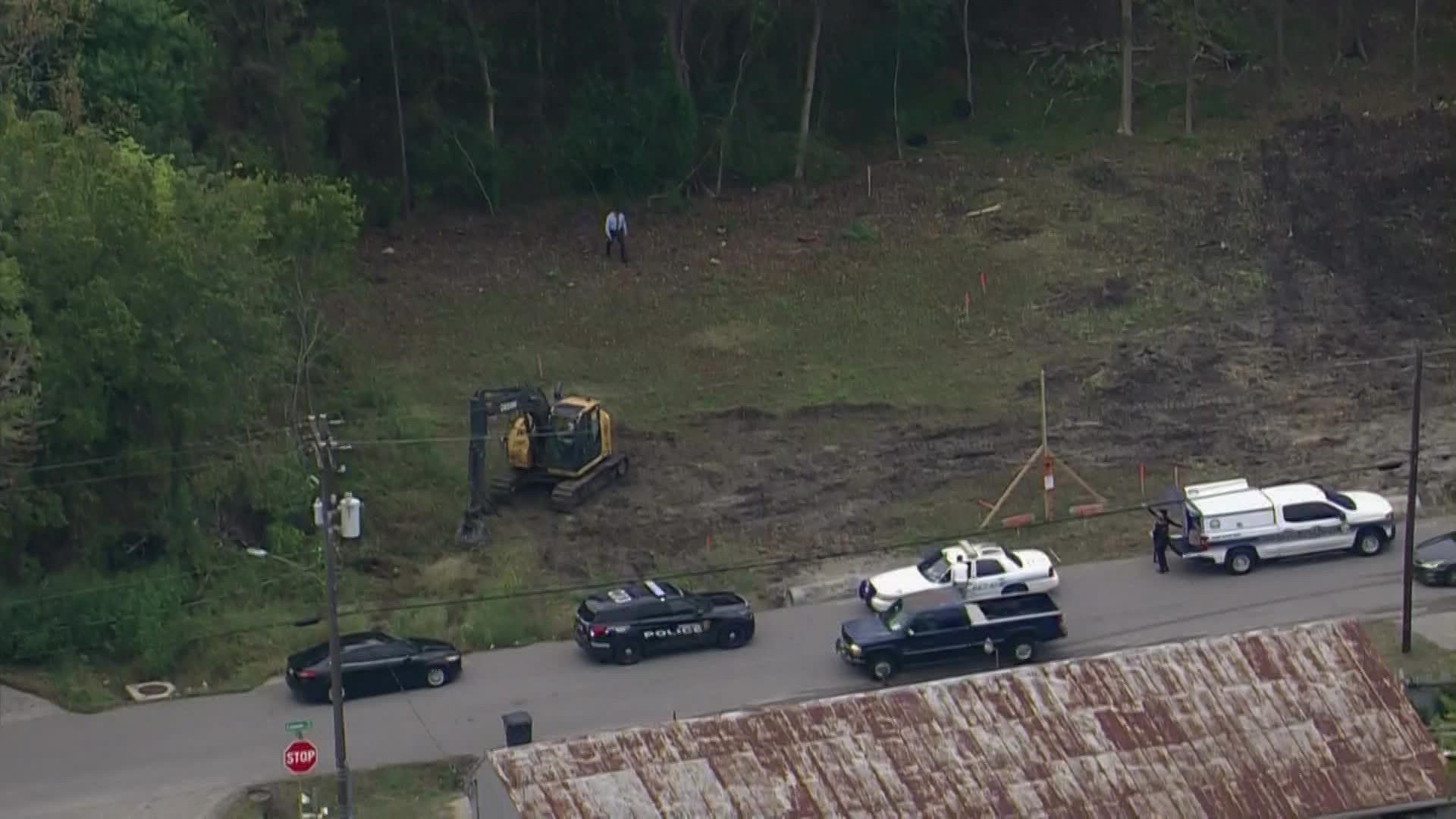 Houston, Texas crime: Skeletal remains found on Calhoun, HPD says ...