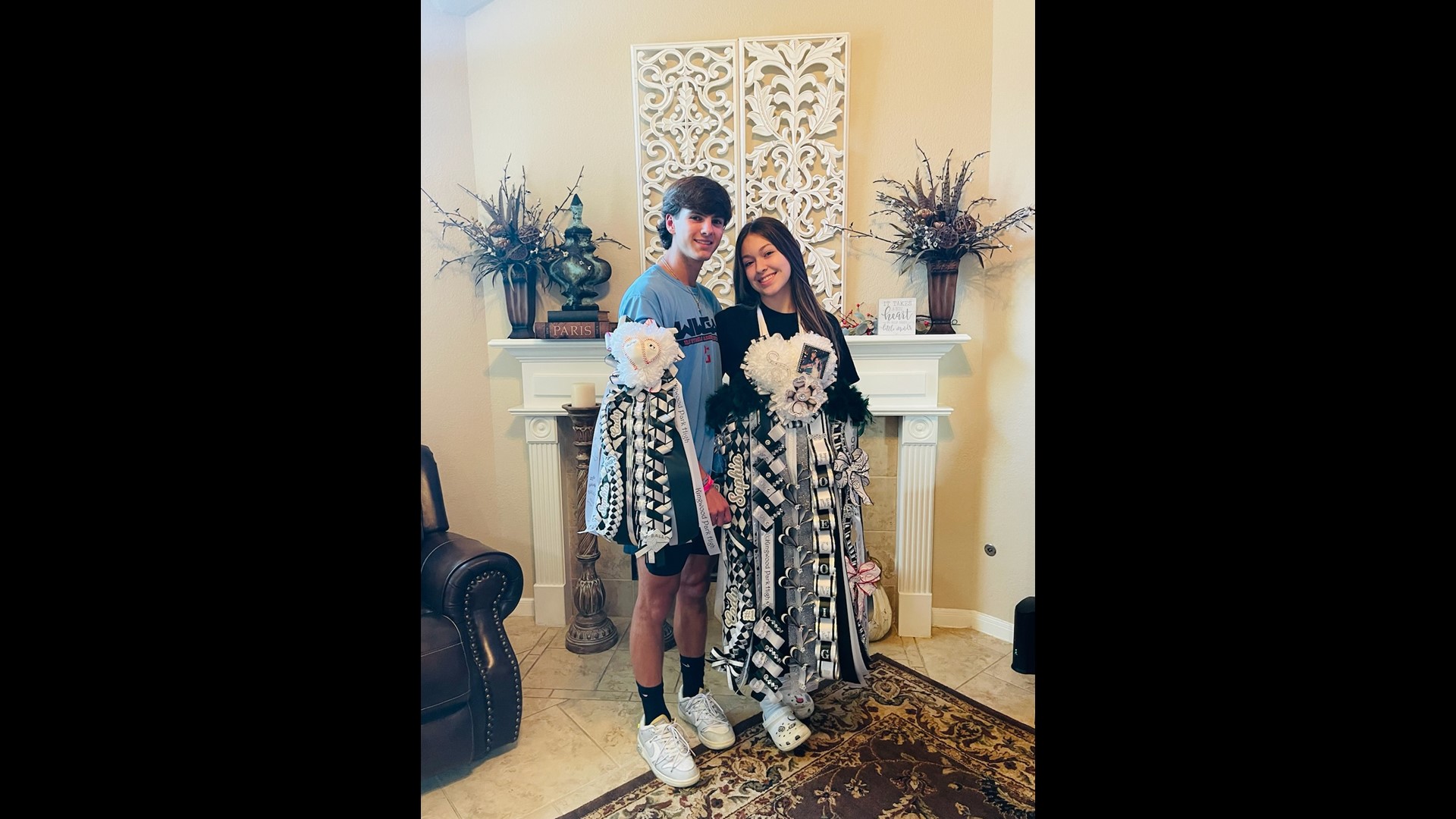 Why are mums so big in Texas? Here is the homecoming history | khou.com