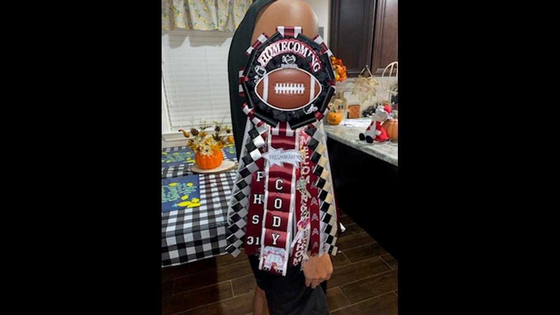 Why are mums so big in Texas? Here is the homecoming history | khou.com