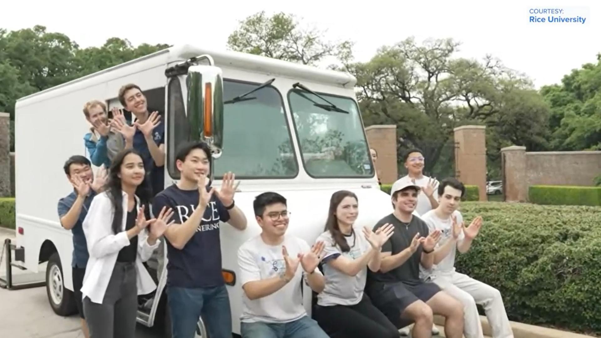 Rice University students do wonders with van that didn't run | khou.com