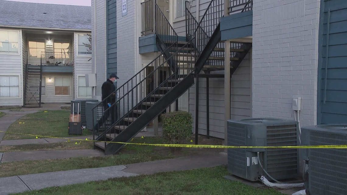 More than 20 shots fired in deadly apartment shooting, Houston police ...
