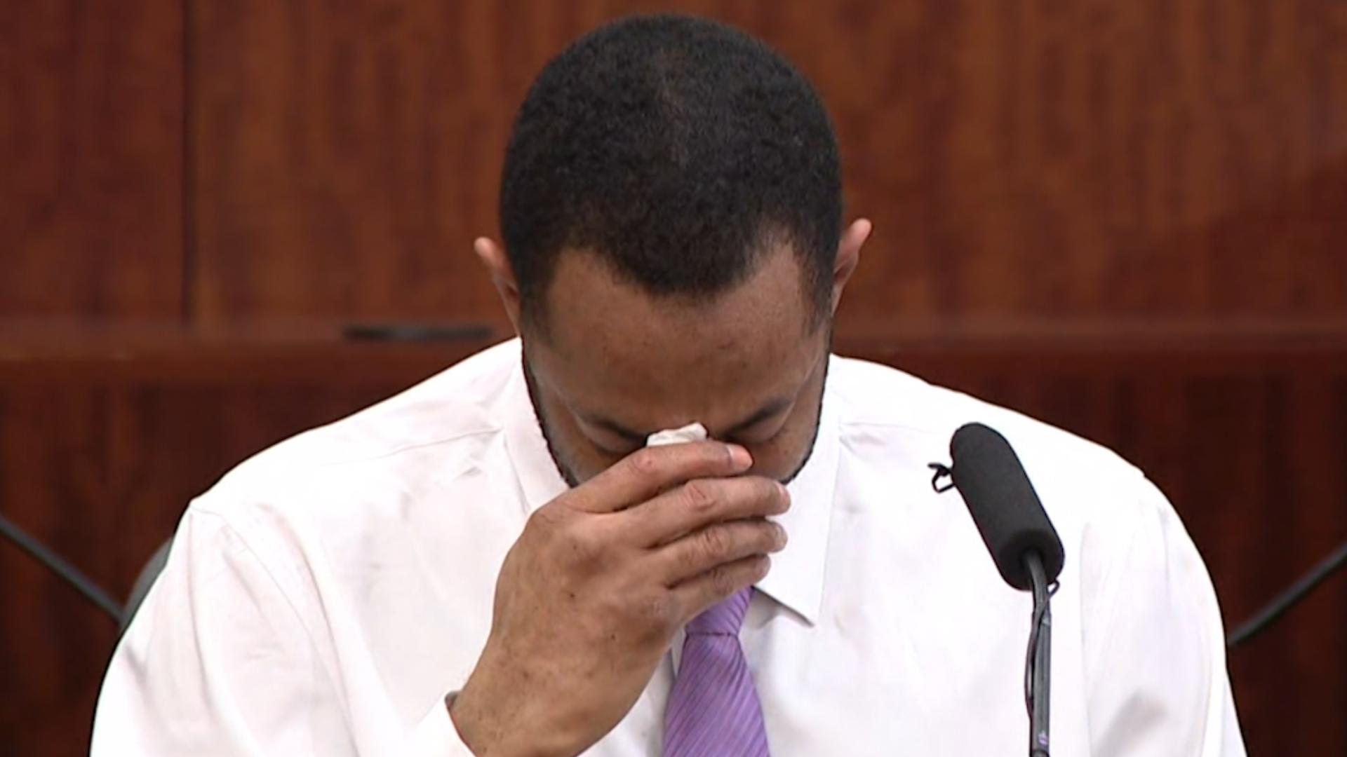 Tony Earls takes the stand in the sentencing phase of the manslaughter ...