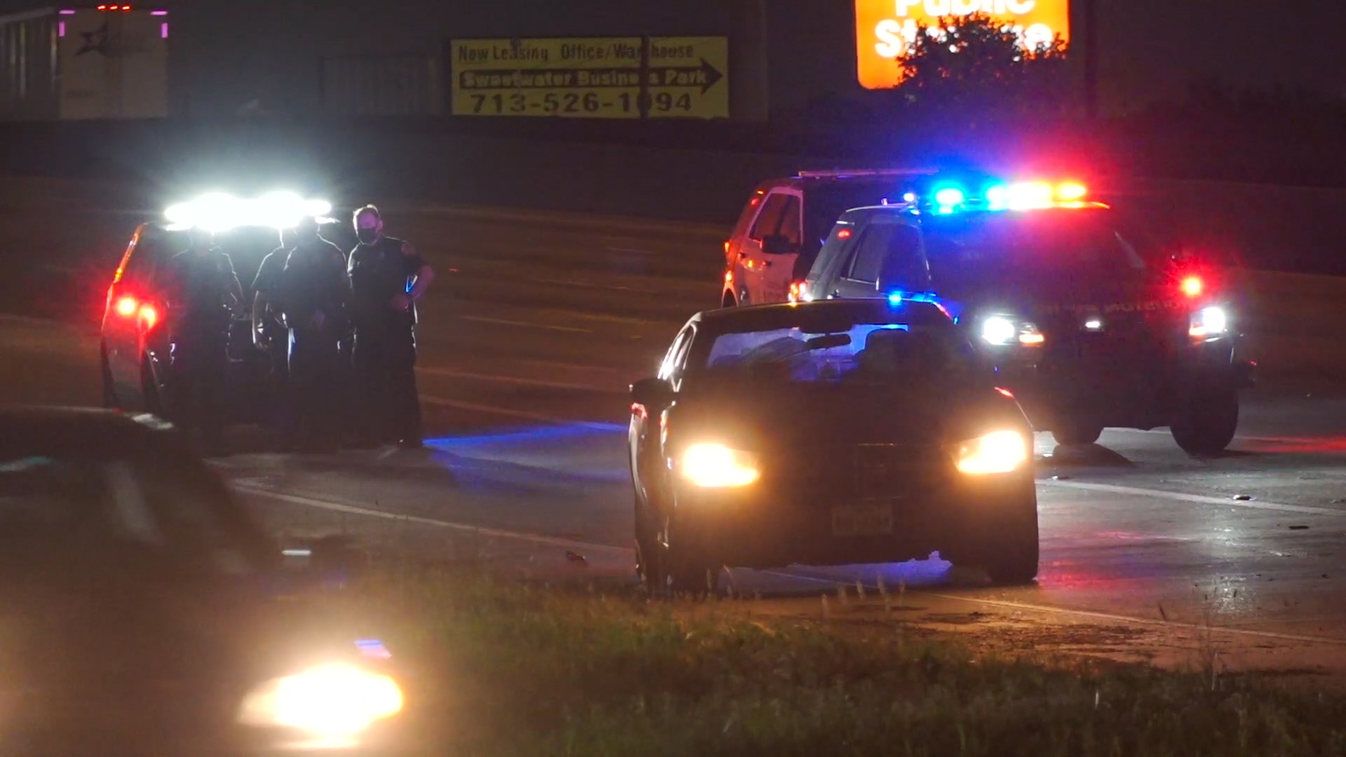 I-45 closure Tuesday morning: Person struck and killed, HPD says | khou.com