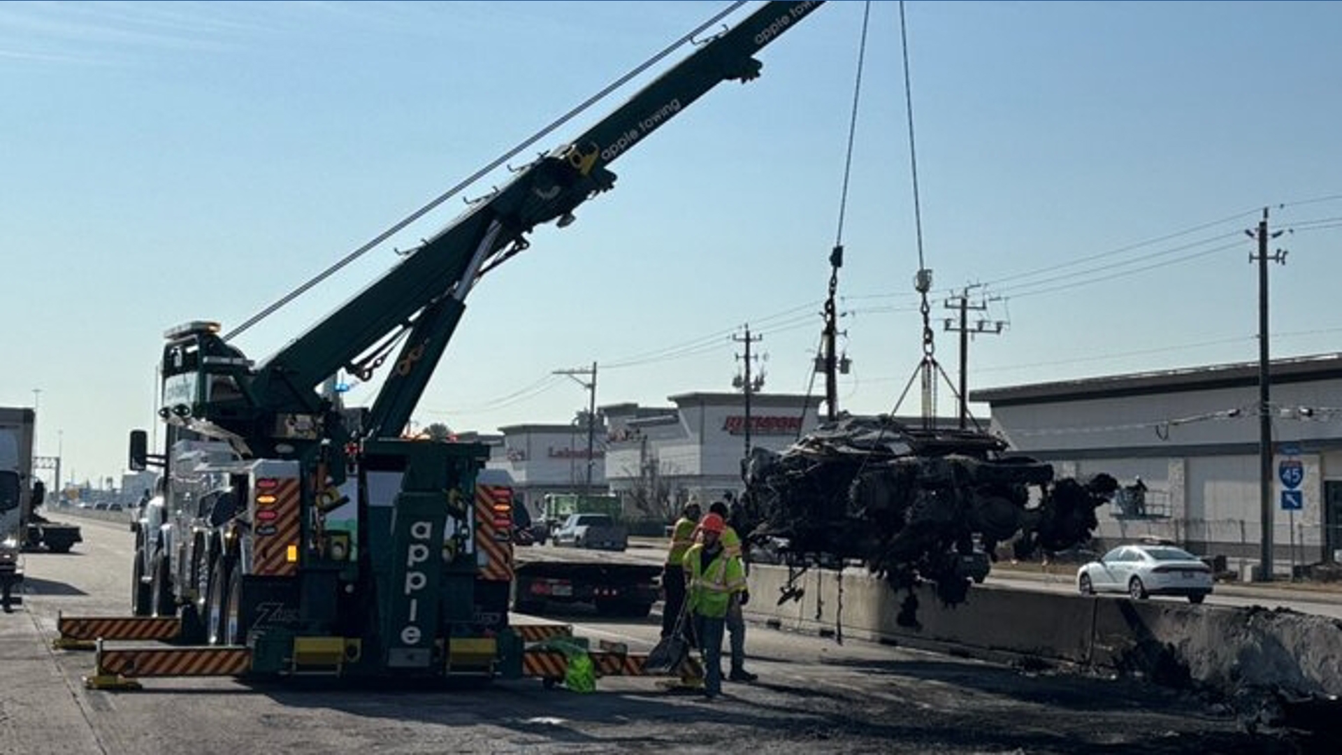 I-45 Gulf Freeway southbound lanes begin reopening after tanker fire ...