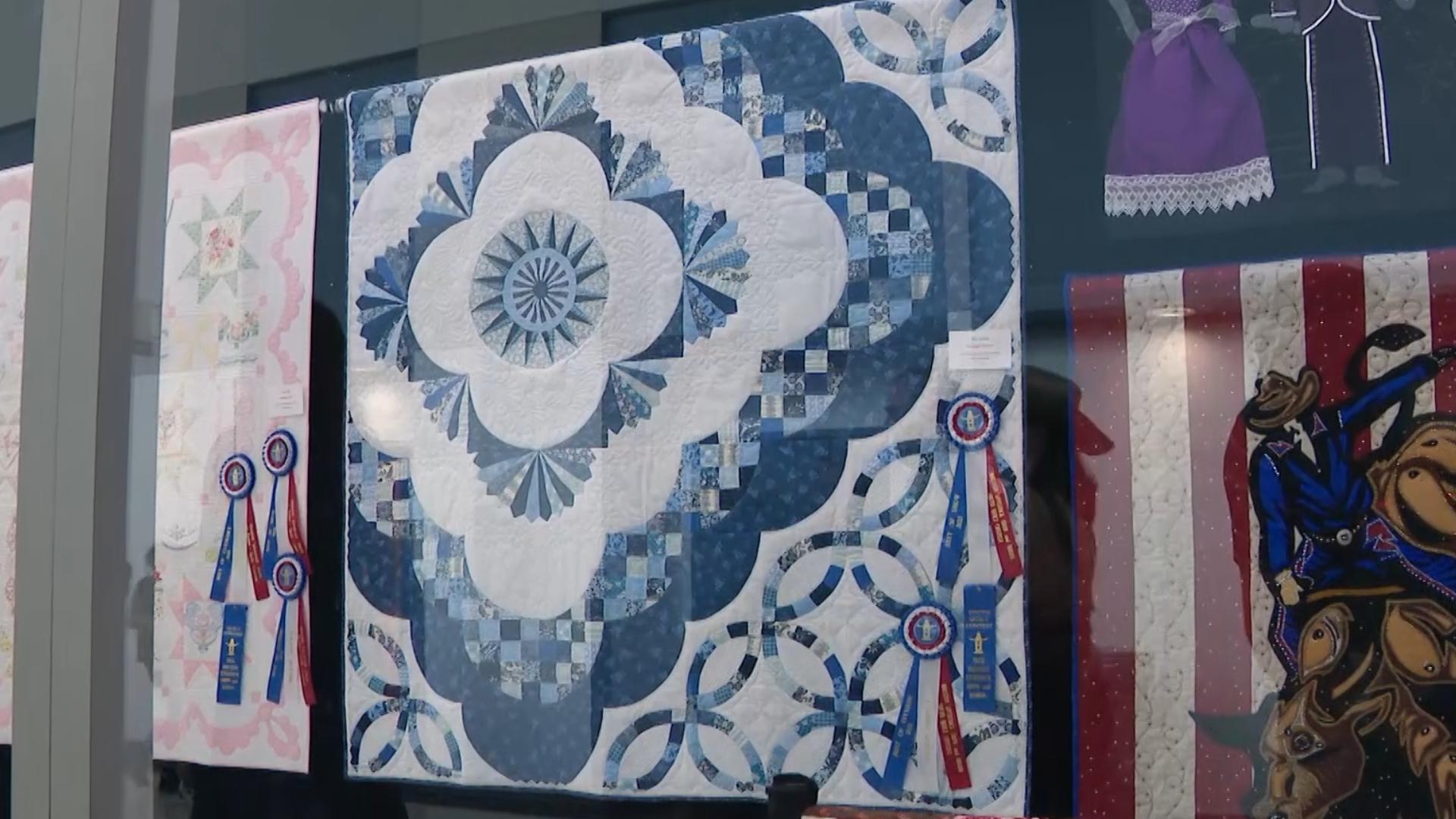 Teen wins top youth quilt prize again | khou.com