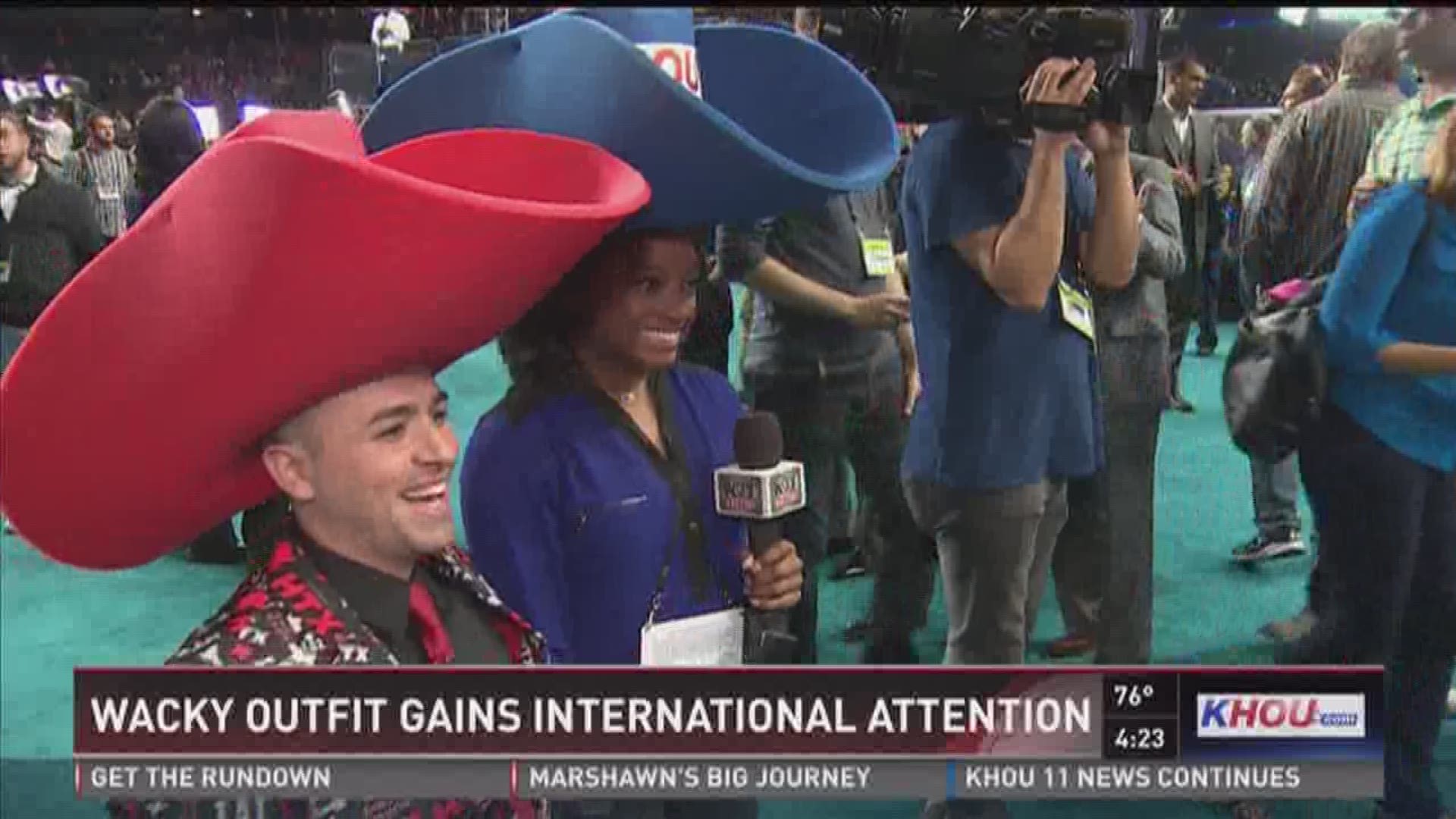 Blake Mathews steals the show at Opening Night | khou.com