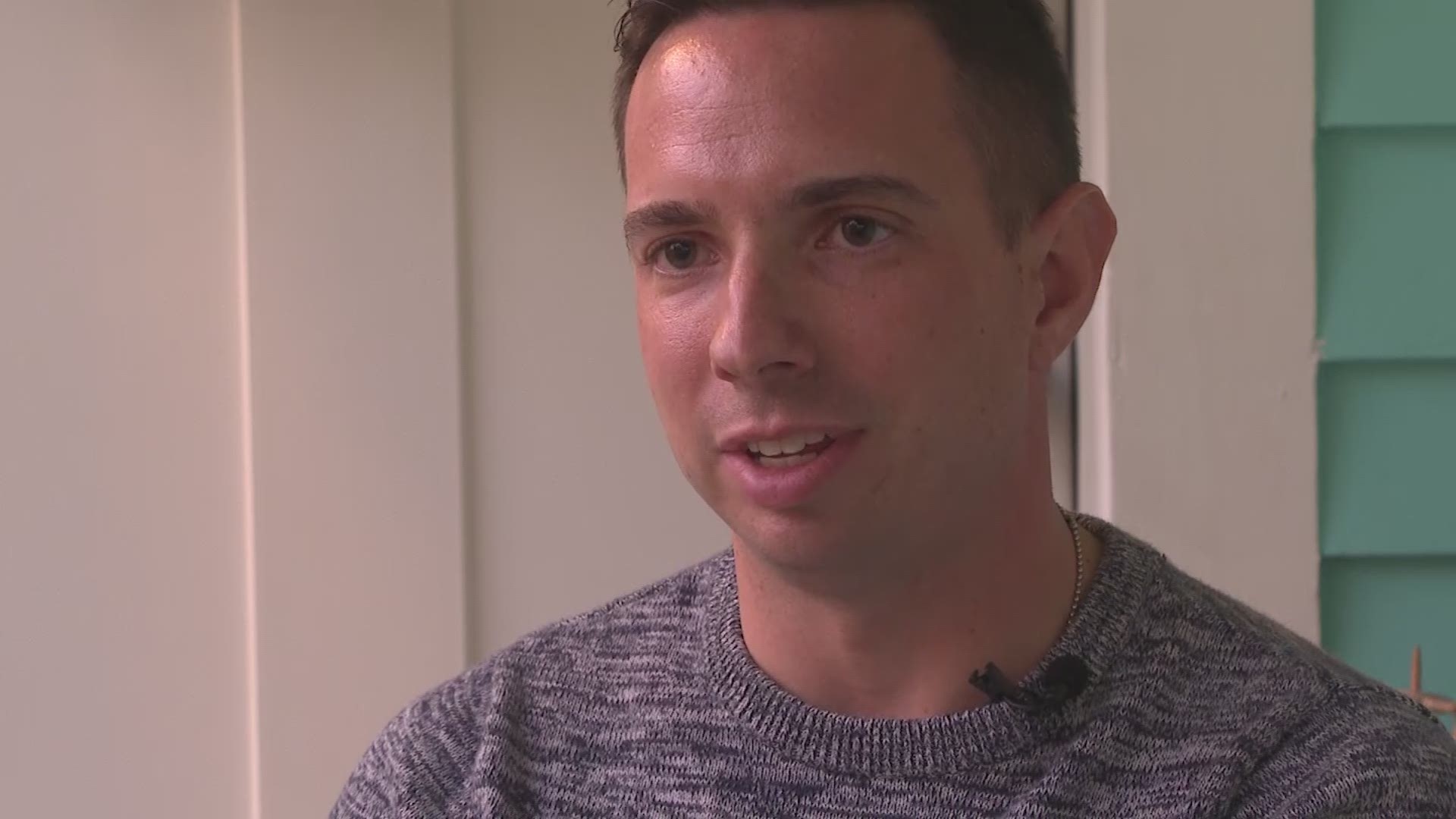 Army Major Jake Lowry talks about his stolen awards when he arrived home from a deployment ...