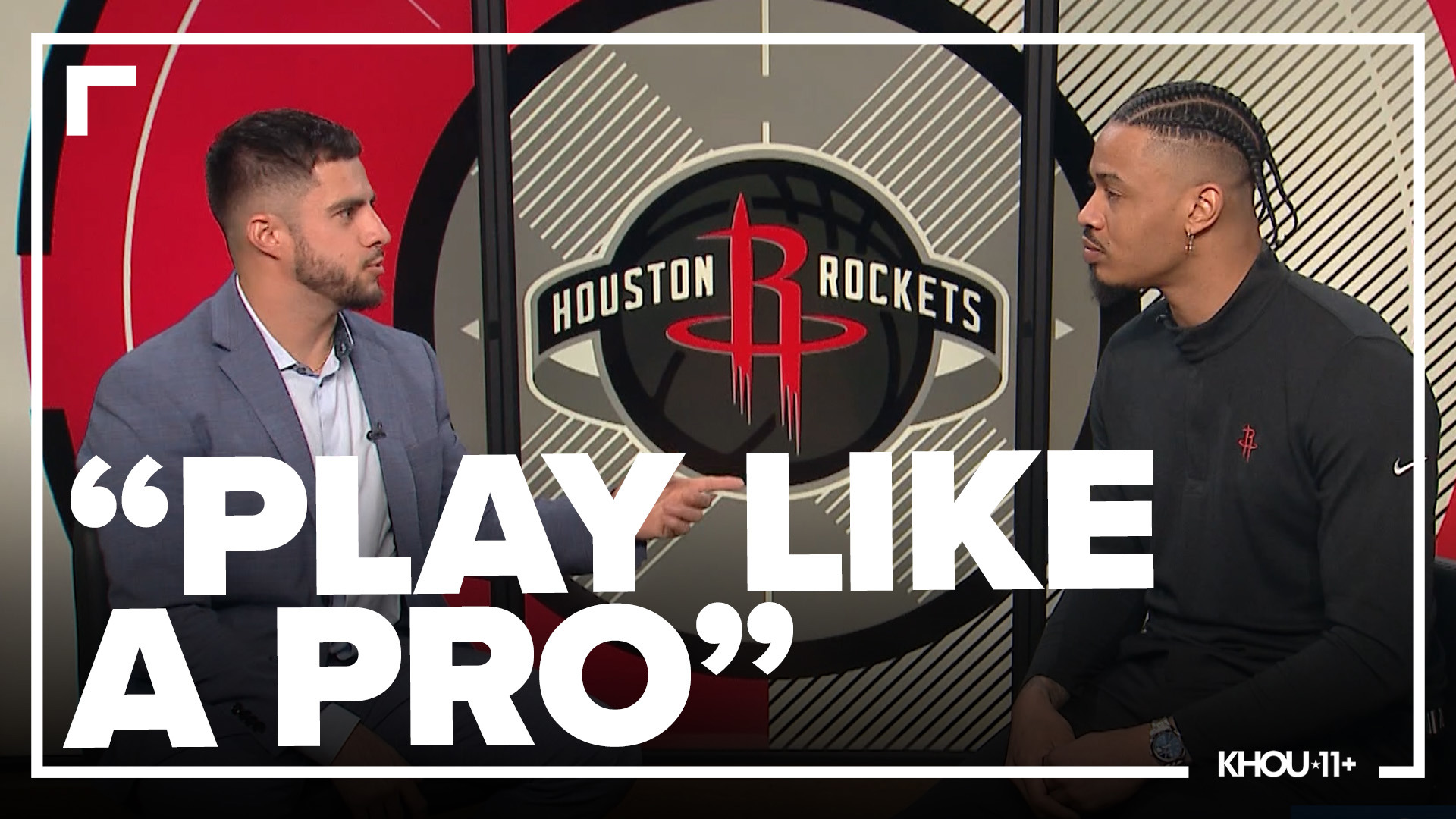 Houston Rockets fan makes half-court shot for $25,000 | khou.com