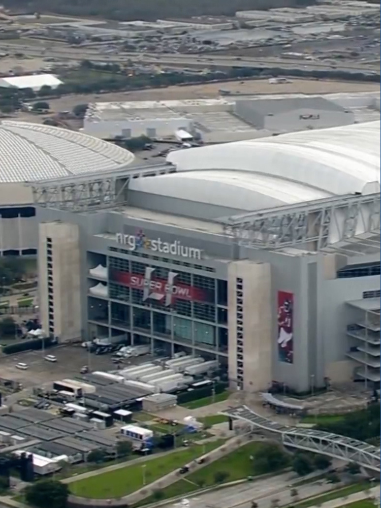 Suspects netted more than $200K in parking lot scheme at NRG Park ...