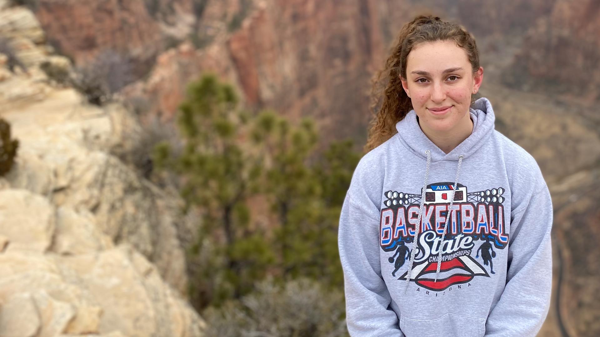 Arizona woman dies while hiking at Yosemite National Park | khou.com