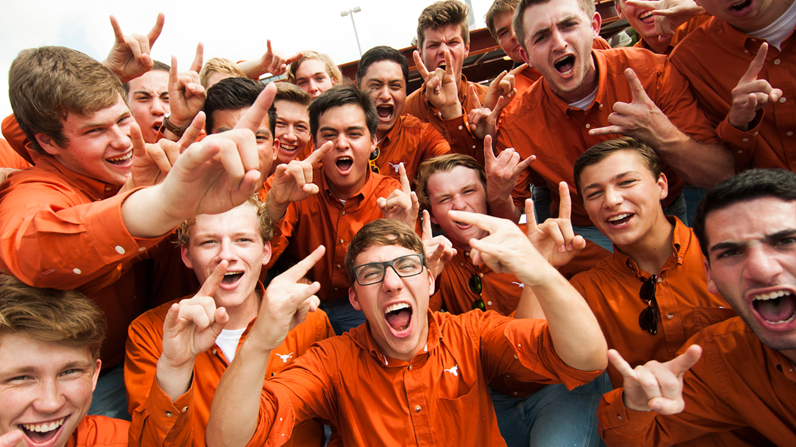 Texas Interfraternity Council could ban liquor at all UT fraternity ...