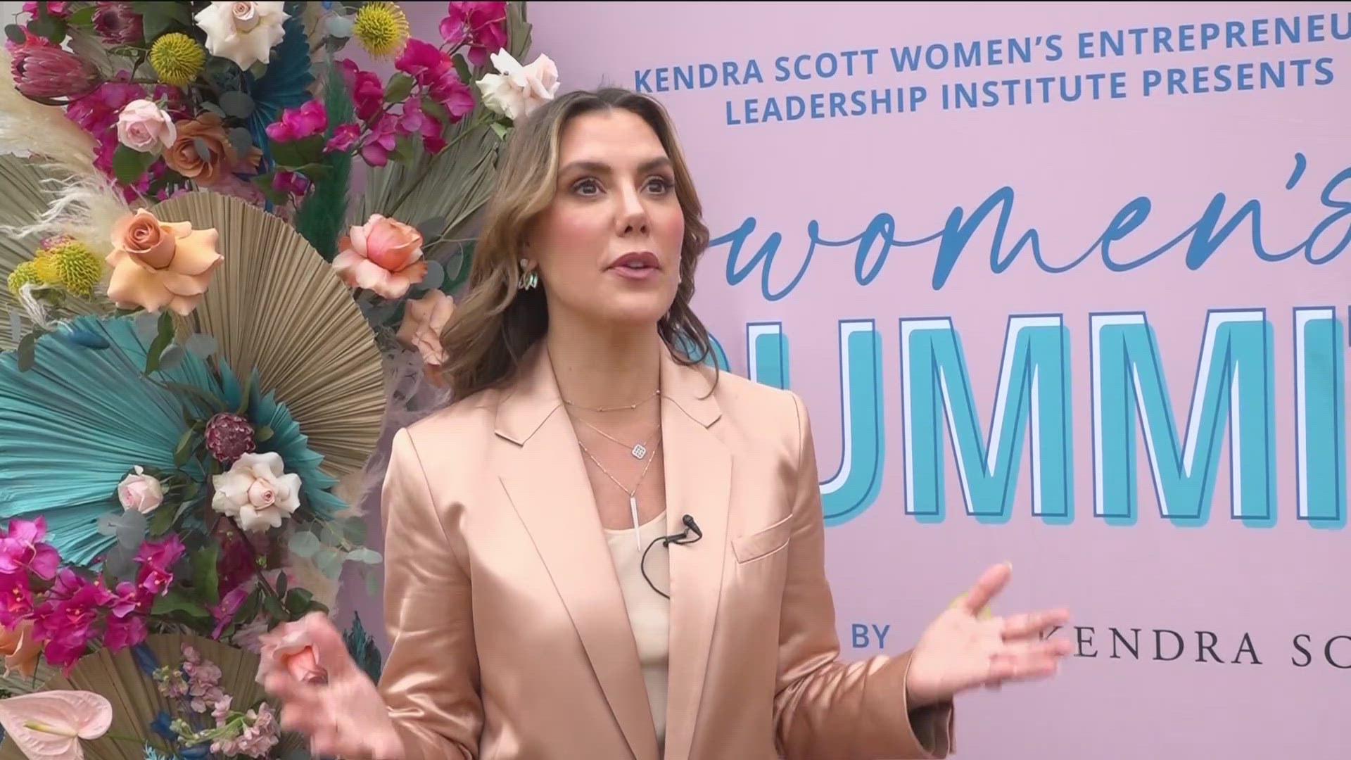 Kendra Scott returns as CEO after executive departures | khou.com