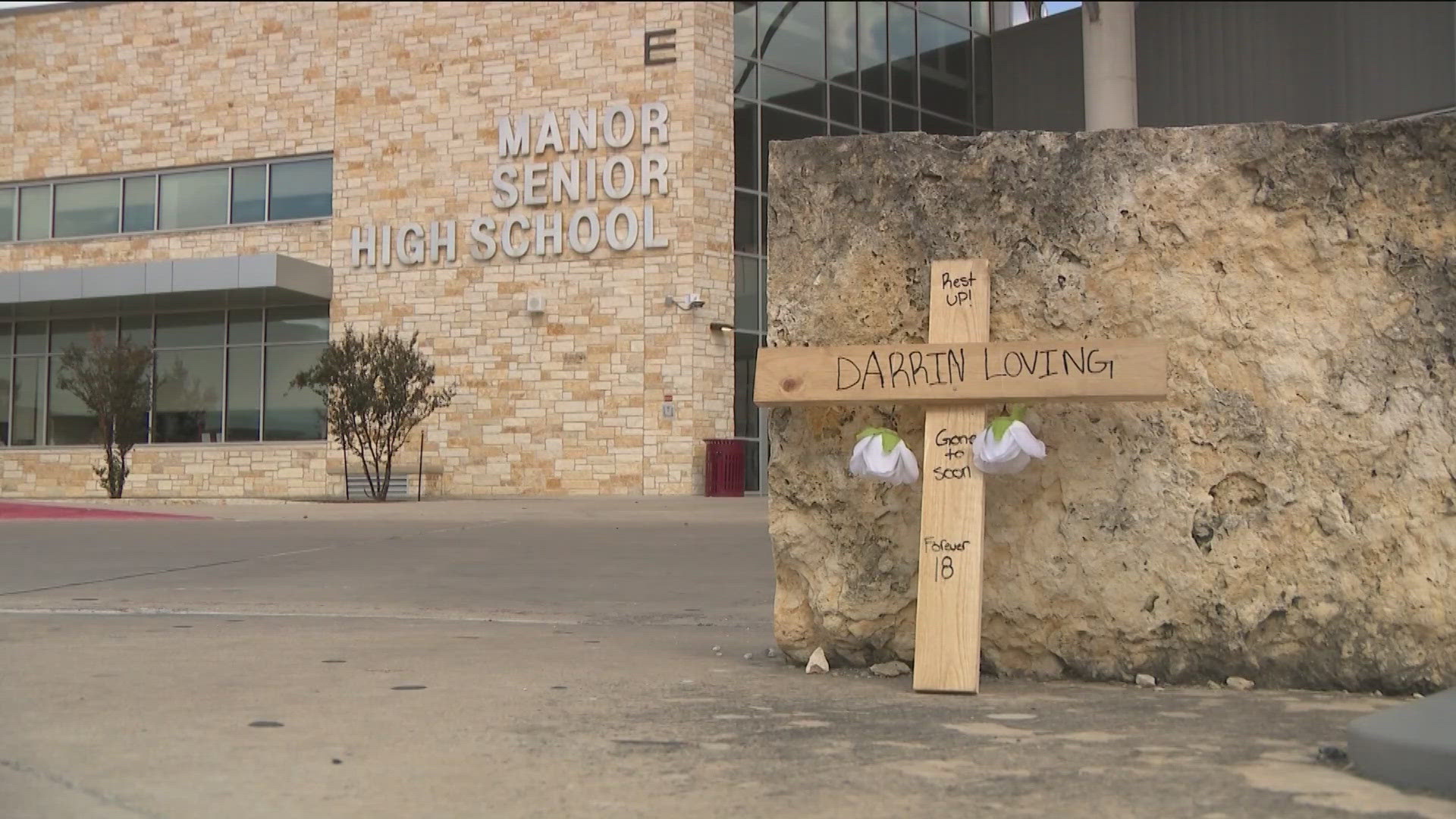 Student stabbed at Manor Senior High School near Austin, Texas | khou.com