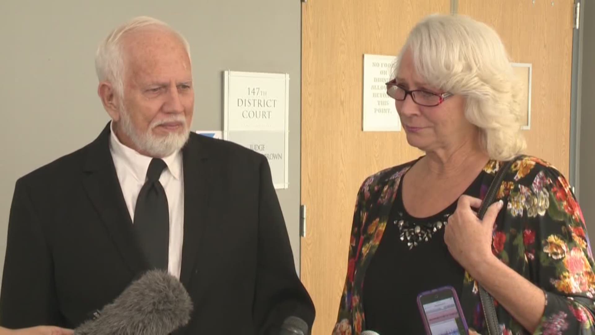 Kellers declared innocent in 'satanic day care' case | khou.com