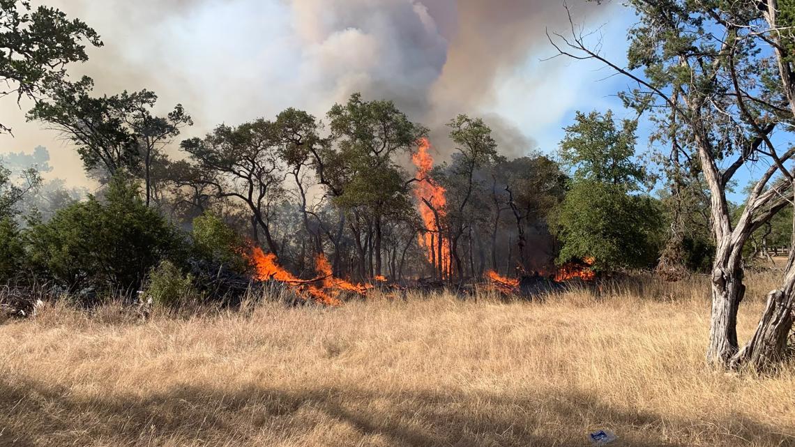 Wildfire sparks near San Marcos, Texas | khou.com