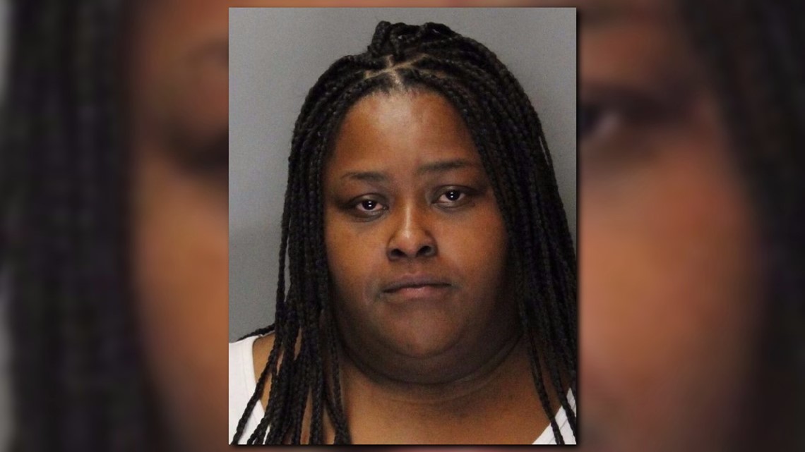 Woman handcuffs herself, gets arrested | khou.com